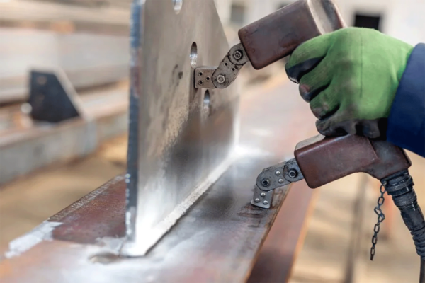 Magnetic Particle Inspection: An In-Depth Guide [New for 2025]